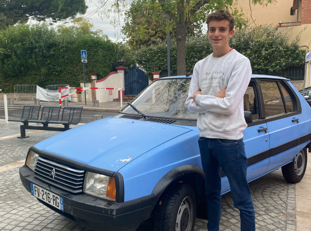 Six-Fours: À 18 ans, Raphaël est passionné par les voitures anciennes ...